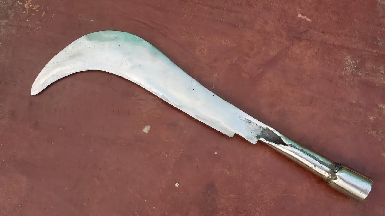 making a billhook | 'karaikudi' Traditional billhook, | Indian black ...