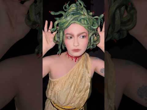 I made a Medusa headpiece 🐍 #halloween #medusa #medusacosplay