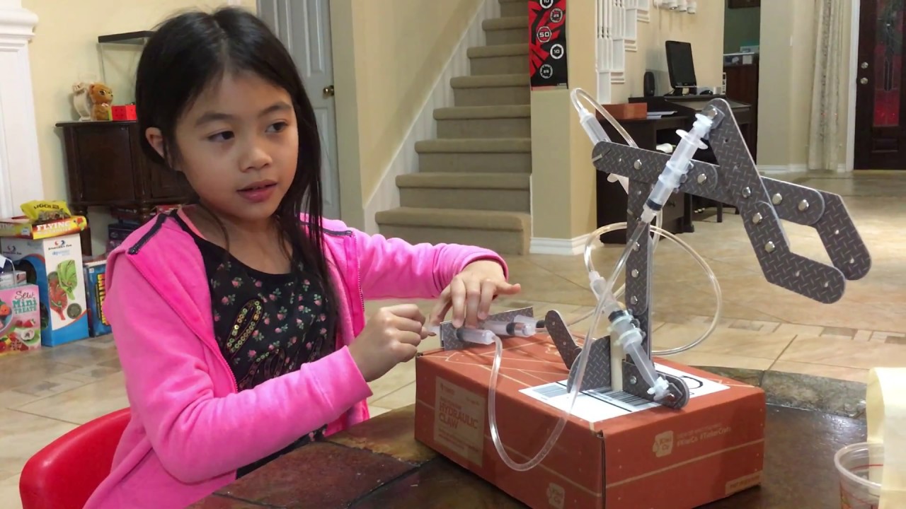 Tinker Crate - Hydraulic Claw - Review - YouTube