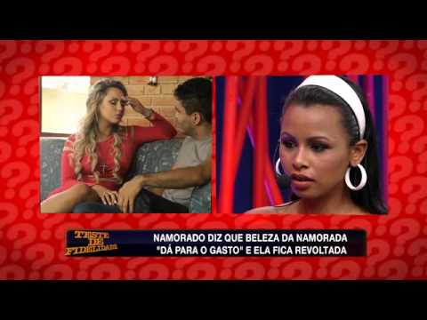 Teste de Fidelidade: Testado quer deixar sedutora relaxada e namorada se revolta
