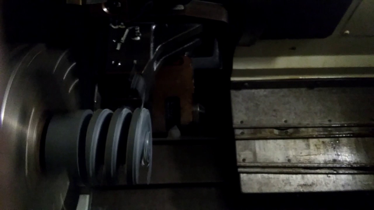 Sin fin en torno CNC - YouTube