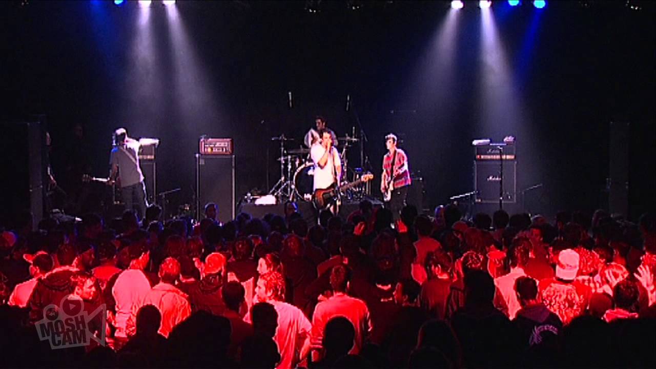 Title Fight - Monologue 1 (Live in Sydney) | Moshcam - YouTube