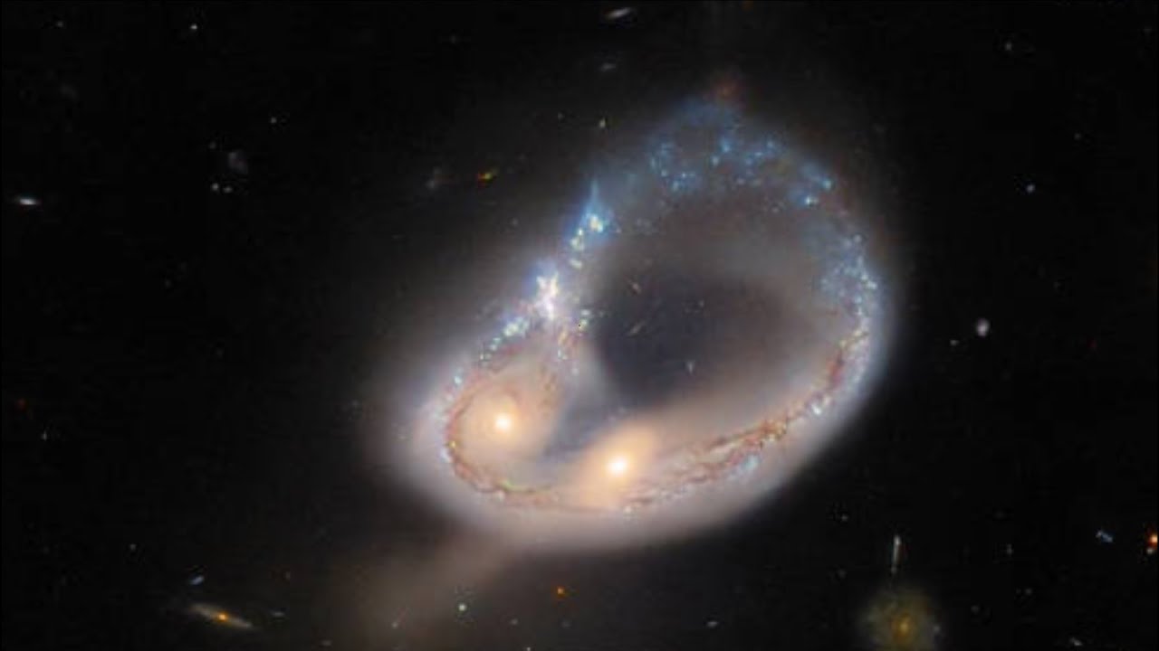 NASA's Hubble Space Telescope Discovered An Unusual Shining Galaxy ...