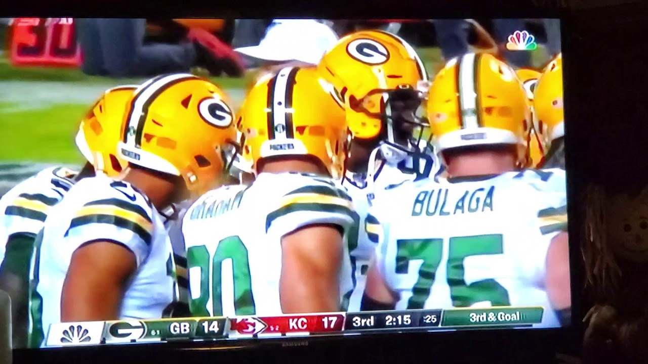 The Green Bay Packers 3rd and goal in the 3rd quarter vs the Kansas ...