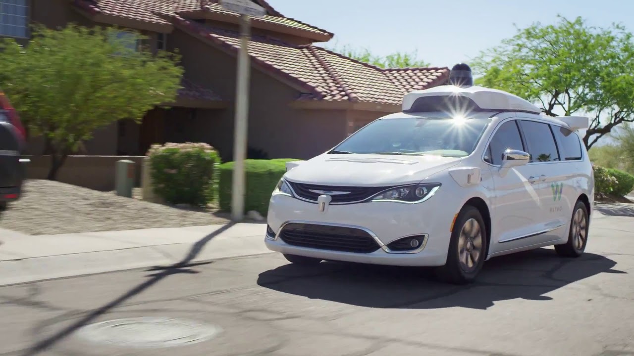Waymo's fully self driving Chrysler Pacifica Hybrid on public roads ...