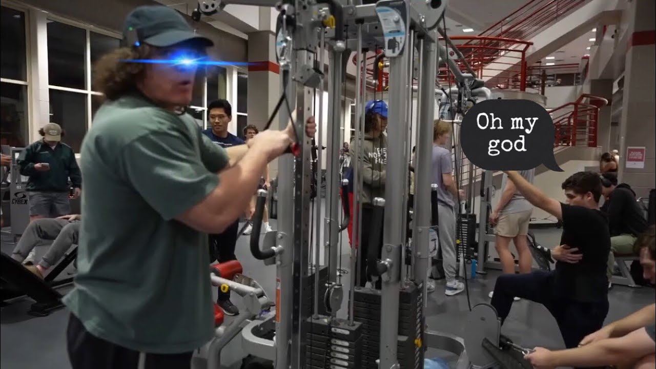 Sam sulek heavyweight tricep workout whole gym look to sam sulek. - YouTube