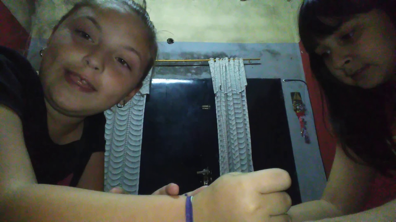 Jugando ando - YouTube