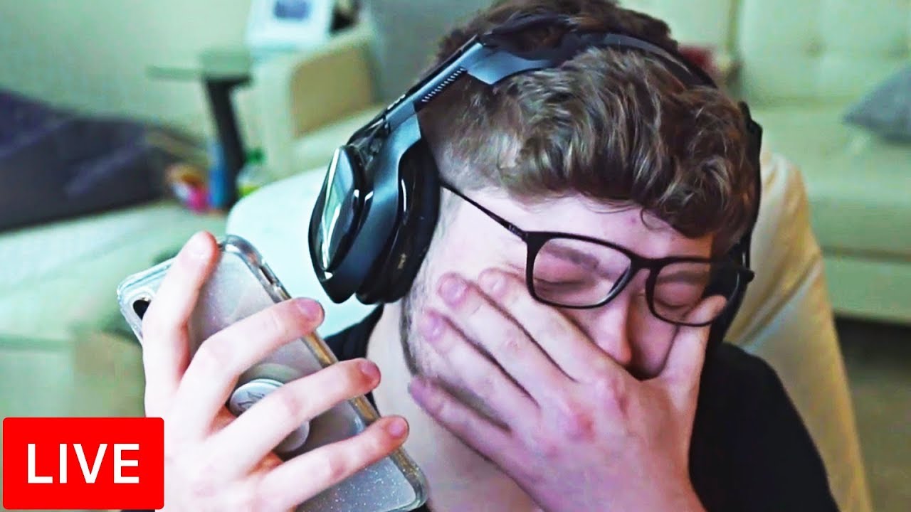 Streamer Calls His Mom and Changes Her Life Forever... (Emotional ...