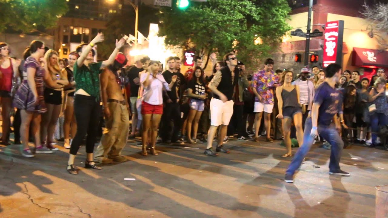 Capt. Twerk And The Street Band. - YouTube