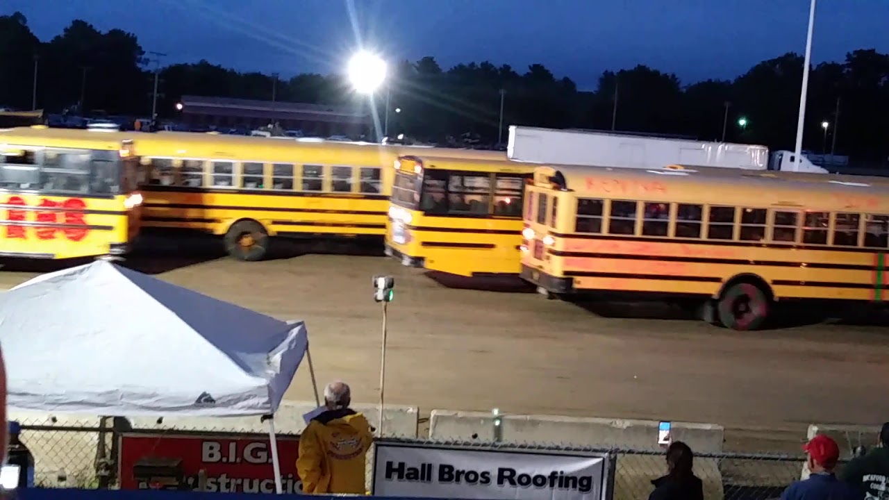 September 14 2019 Rochester Fair Bus Derby Start - YouTube