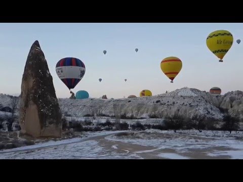 HOT AİR BALLOON FLİGHTS CAPPADOCİA TURKEY / KAPADOKYA BALON UÇUŞLARI GÖREME VADİSİ