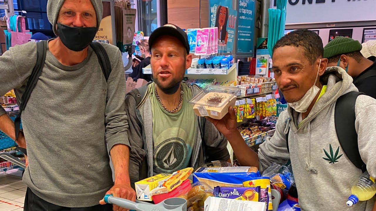 Homeless Guys Go on a Shopping Spree - YouTube