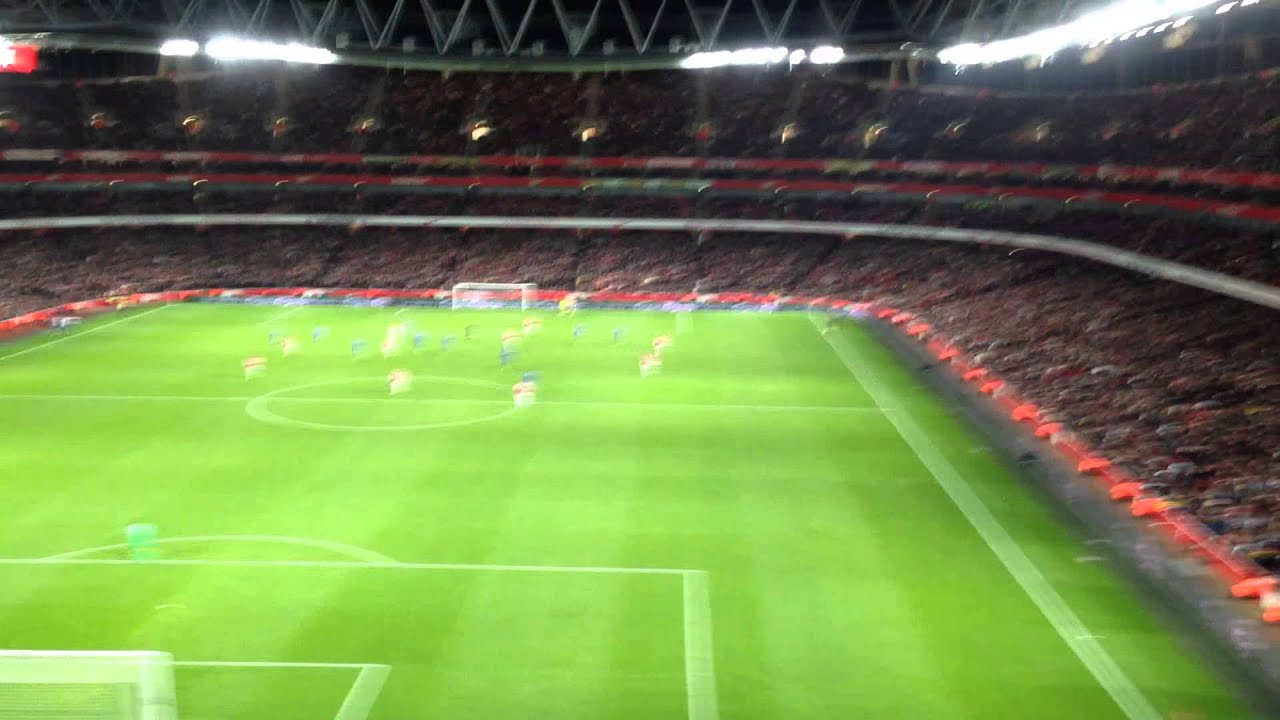 Chelsea fans invade the Emirates - YouTube