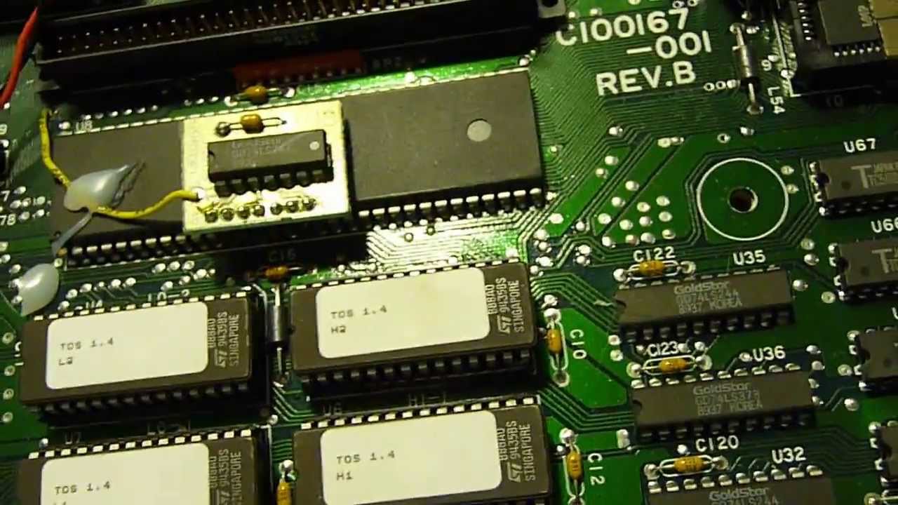 Atari Mega 4 -VS- Atari Mega ST4 - YouTube