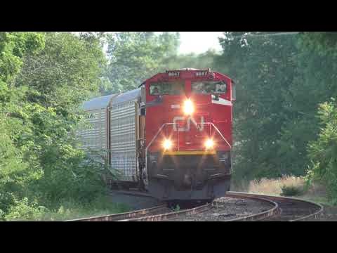 CN E271 - YouTube