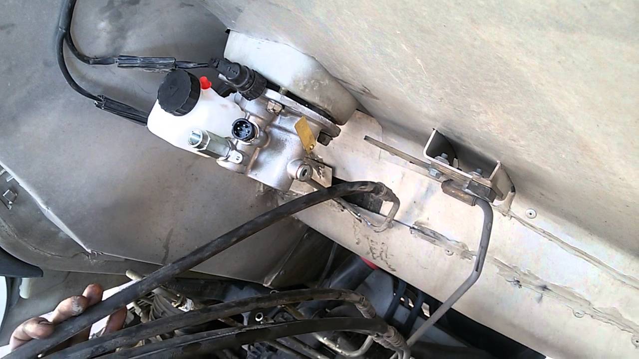 Replacing gear shift of Atego Truck - YouTube