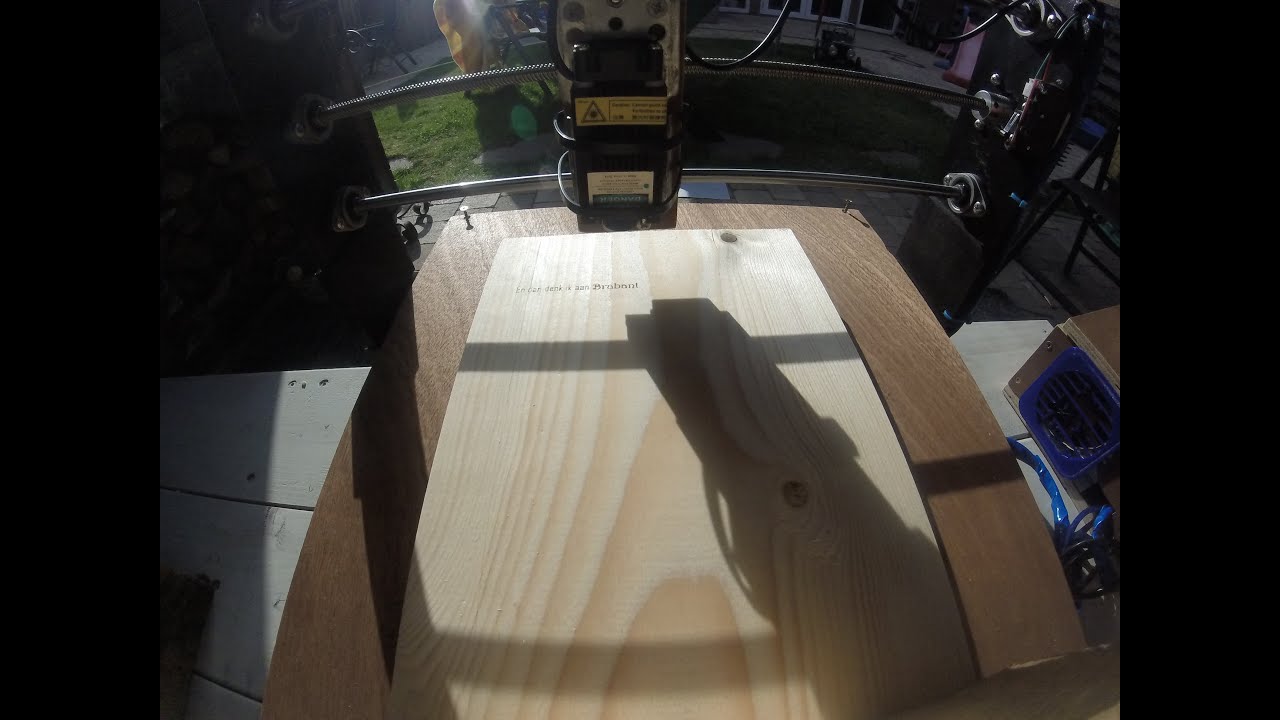 Testing Laser Engraver with Laserweb - YouTube