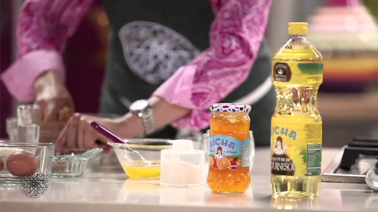 Choumicha: M'Hancha aux amandes / شميشة : محنشة باللوز - YouTube