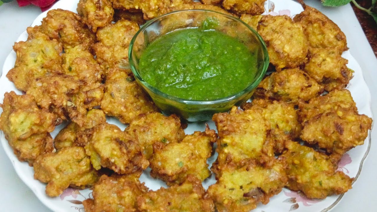 Moong Dal Pakode Recipe||Moong Dal Bhajiya Recipe||Tasty & Simple Moong ...