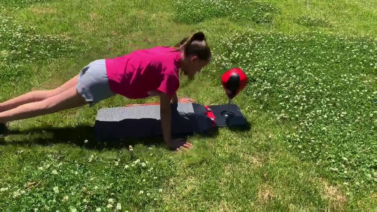 Crunch Puncher - YouTube