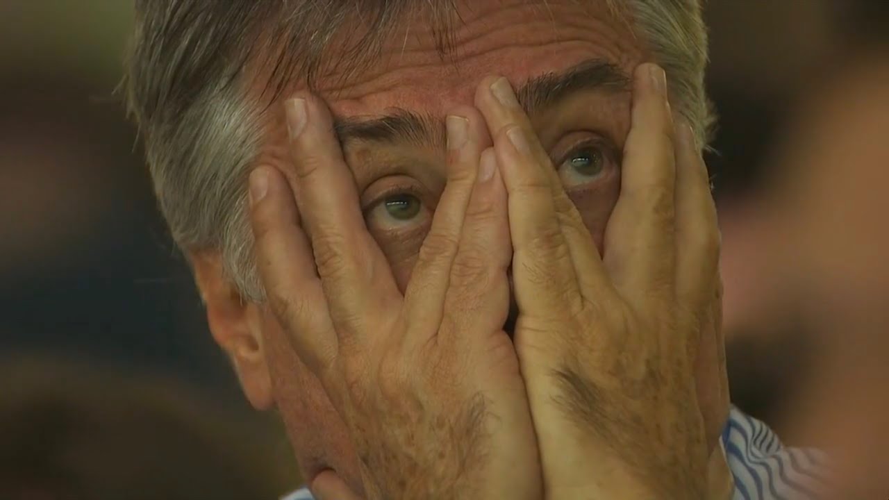 JOAO - "Júlio César failing" - YouTube