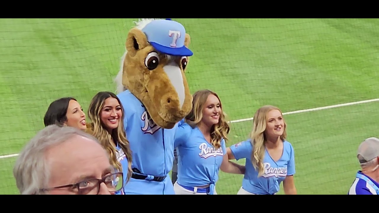 Texas Rangers Six Shooters 7th inning stretch 4/23/22 - YouTube