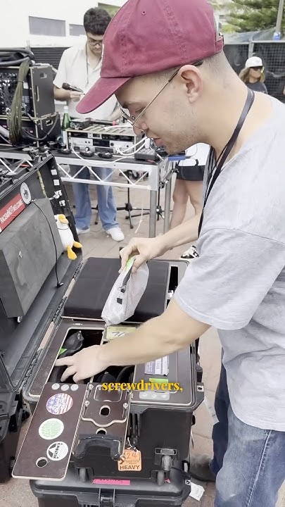 Asking a guitar tech what’s in their pelican case #guitartech #pelicancase - YouTube