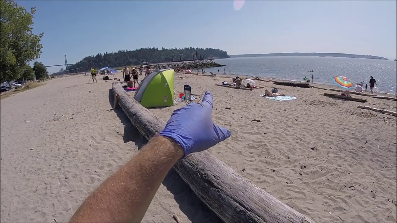 Metal Detecting & Seeing Squamish Nation Canoe - YouTube