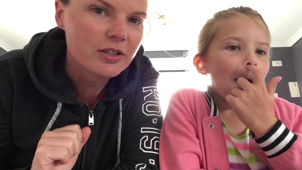 Scarlett versus ‘cheese bickies’ - YouTube