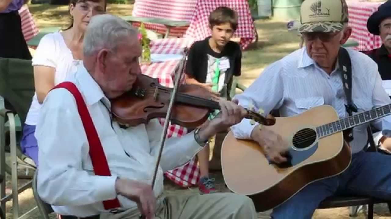 Guy Kinman plays Dusty's Hornpipe - YouTube