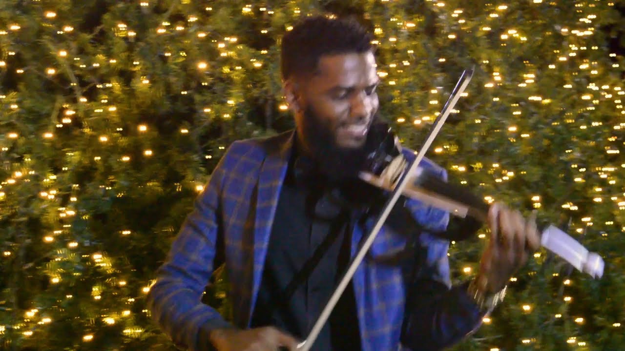 Mr. Strings- Mistletoe by Justin Bieber (Official Violin Cover) - YouTube