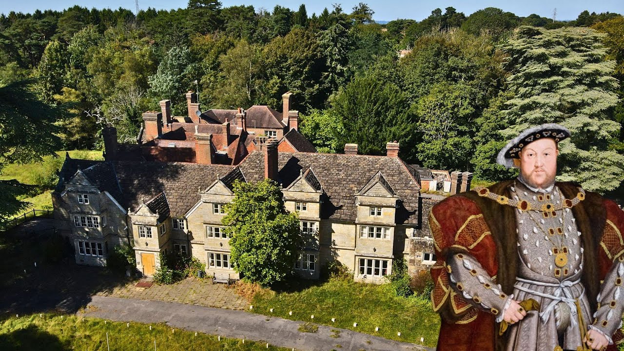 Abandoned 15th Century Elizabethan Manor House Explore - YouTube