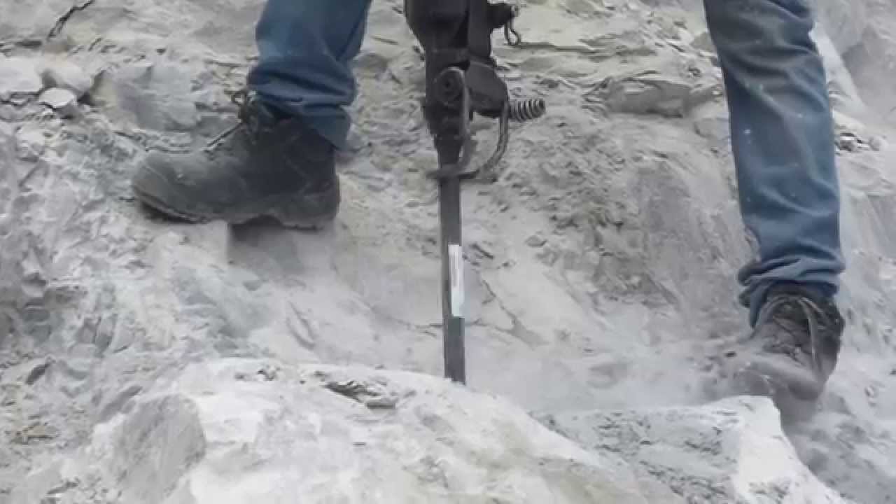 COBRA COMBI - PERFORACIÓN EN ROCA - YouTube