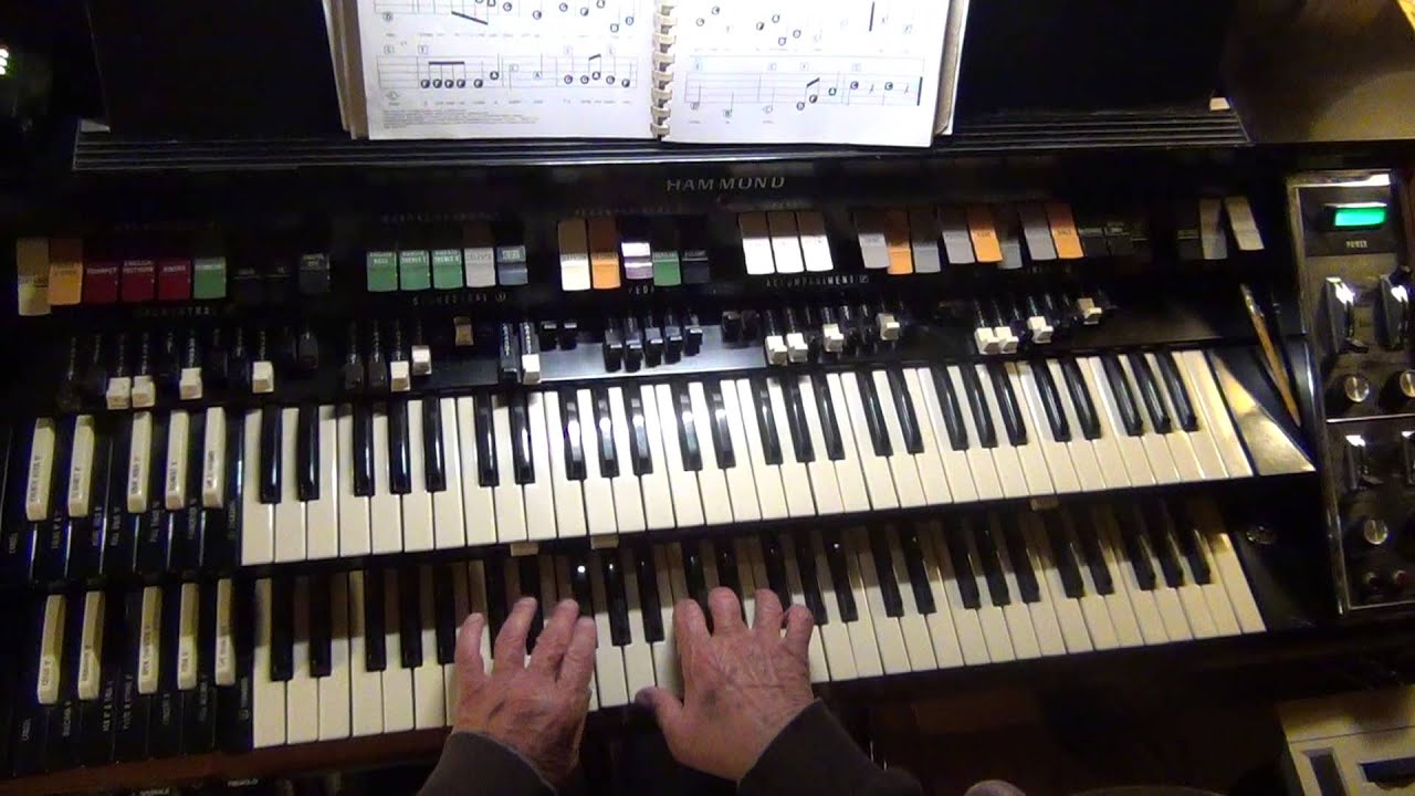 Suzy Snowflake #2 - Hammond X66 Organ - YouTube