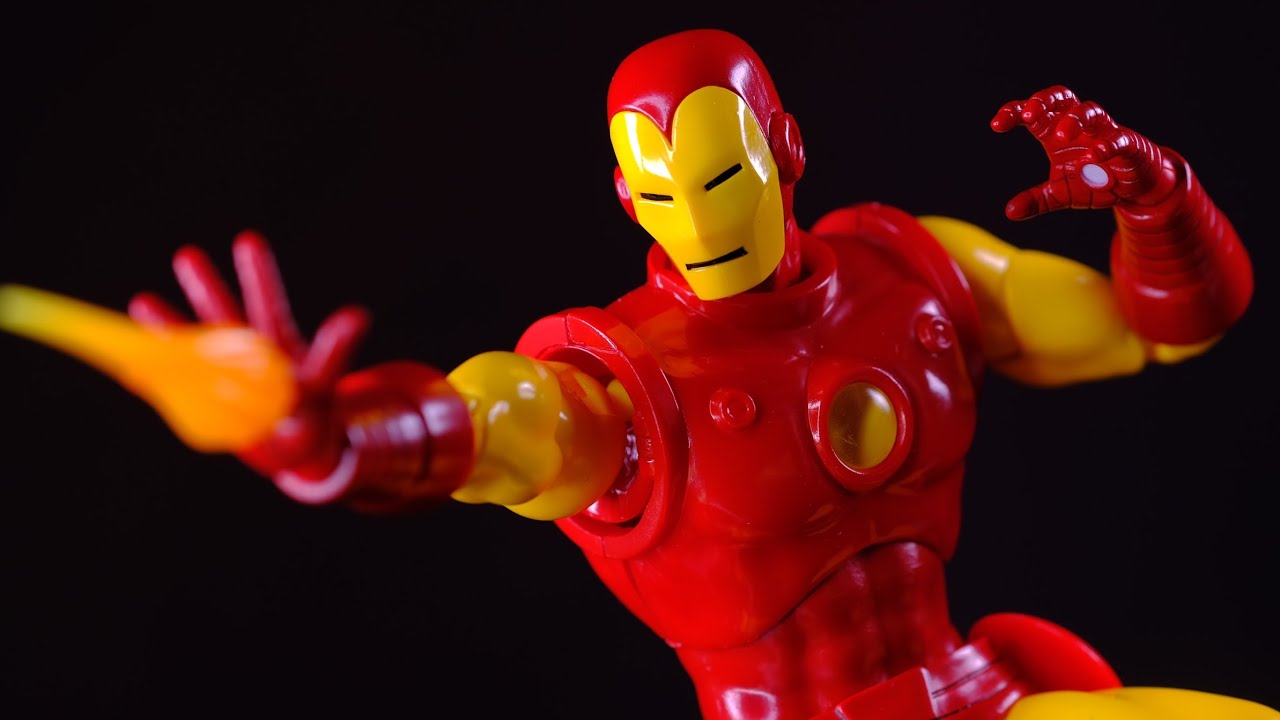 Mafex Classic Invincible Iron Man Review: Another BANGER from Medicom ...