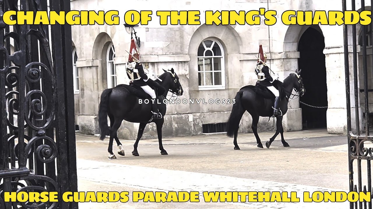 CHANGING OF THE KING'S GUARDS AND TOURIST WERE AMAZED - YouTube