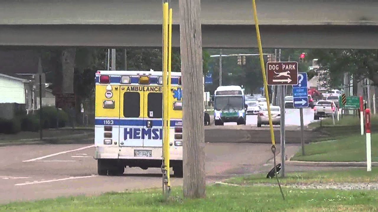 HEMSI Ambulance Responding - YouTube