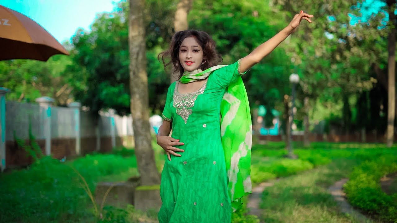 Bangla Dance Video | Pakka Ghughu Maal | Dancer By Modhu | SR Everyday - YouTube