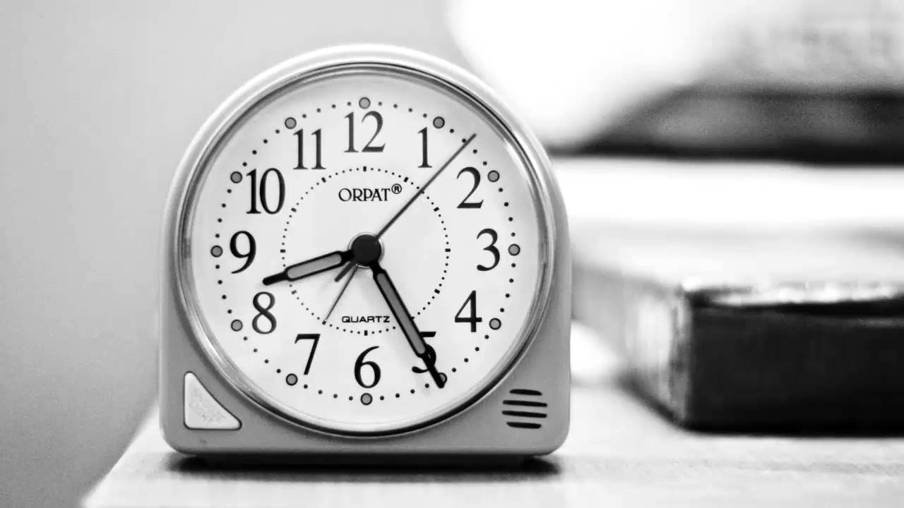 Sonido de Alarma de Reloj de mesa - YouTube