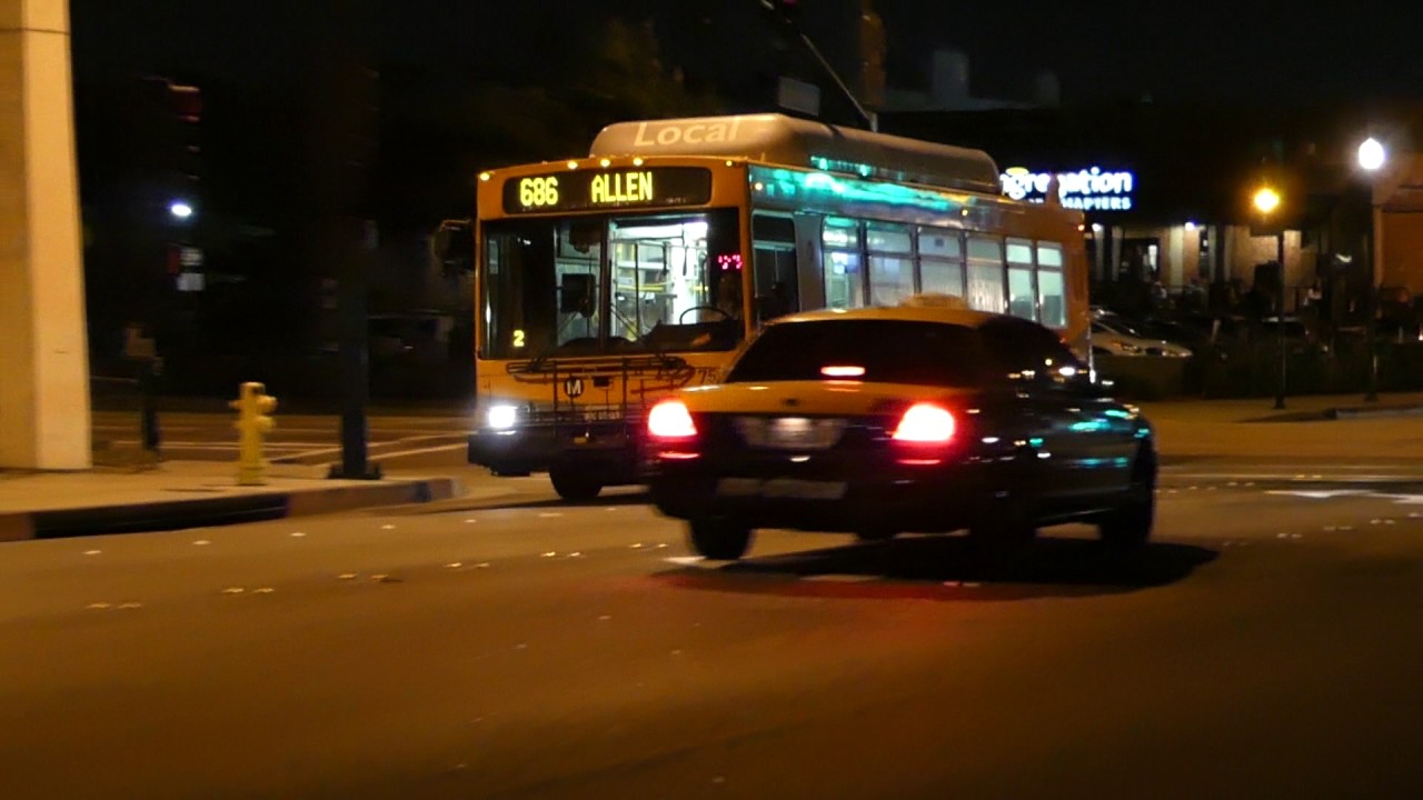 LA Metro Bus: 2005 NABI 40-LFW Route 686 Metro Shuttle Bus #7539 on ...