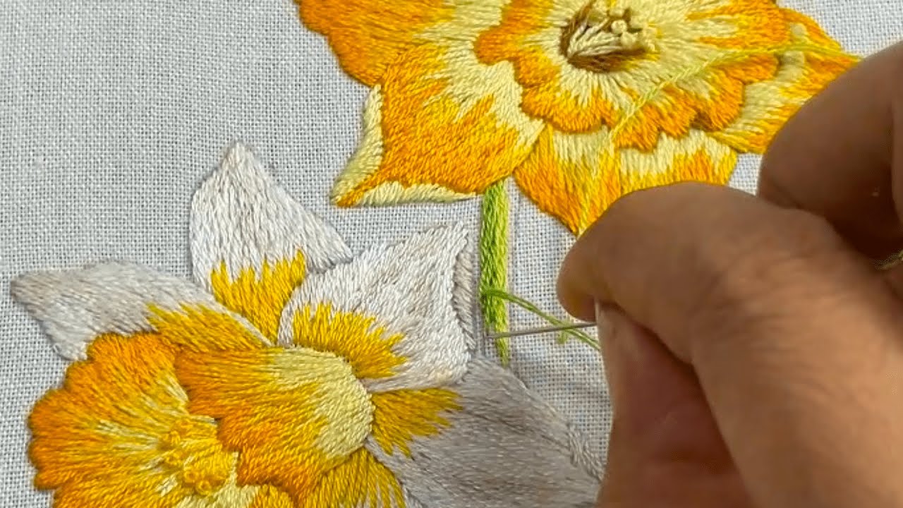 Hand embroidery - Embroider the daffodil pattern with long and short ...