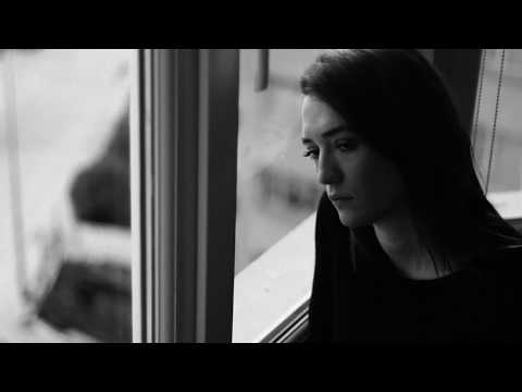 Emine Özata - Pencereden Kuş Uçtu