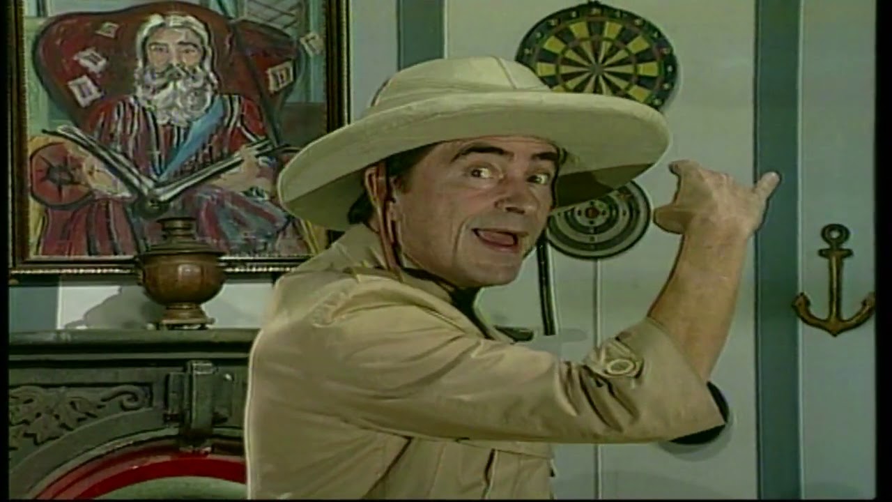 PUSTOLOV // epizoda 01 - YouTube