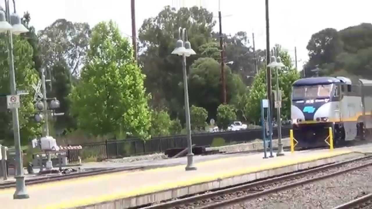Amtrak 2006 is Arriving into Martinez Amtrak Station in CA - YouTube
