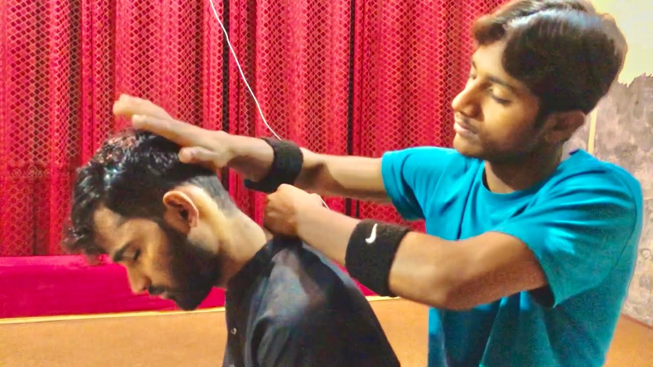 ASMR GENTLE BACK MASSAGE || YOUNG BARBER ASMR MASSAGE HEAD & BACK ...