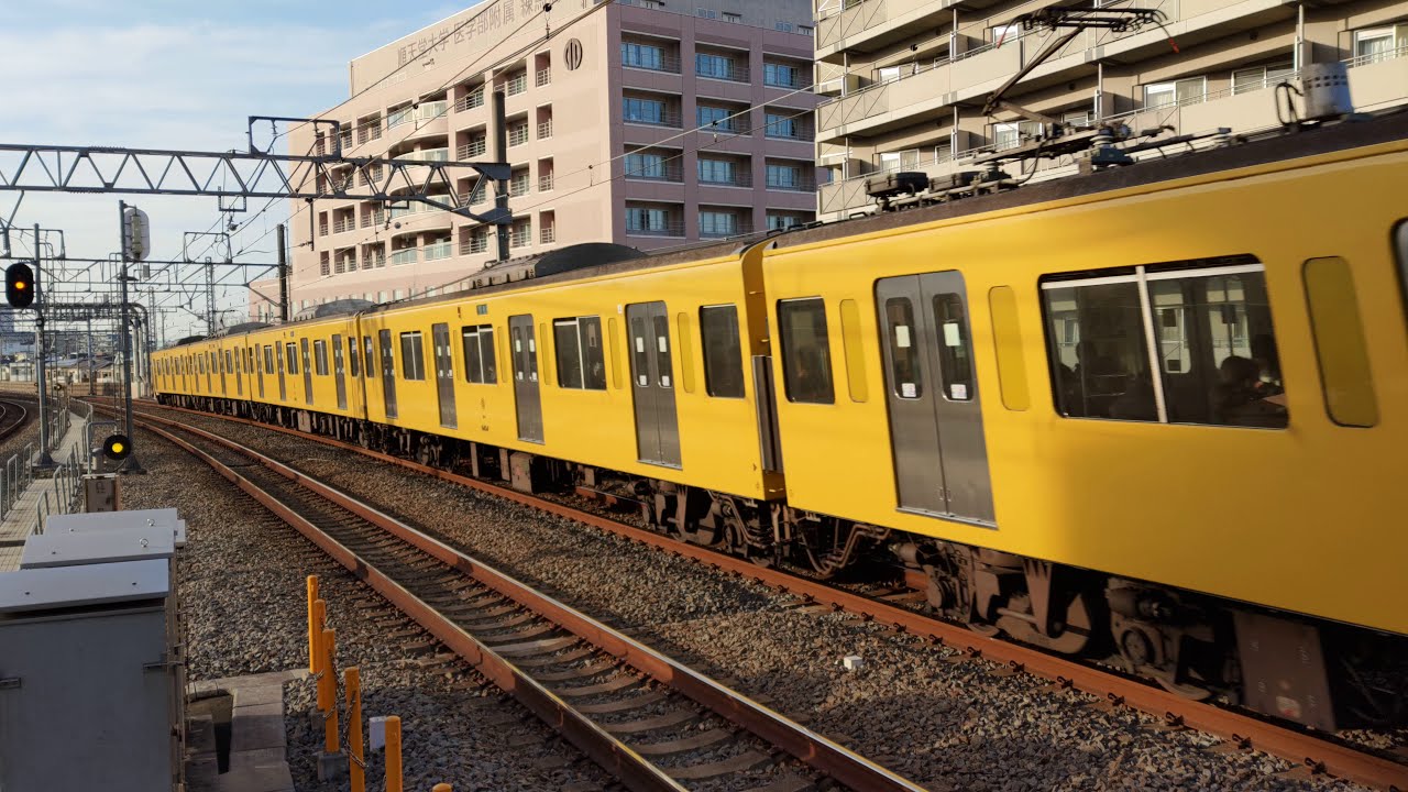 8K 西武池袋線9000系9104F 準急 池袋行 練馬高野台 通過 - YouTube