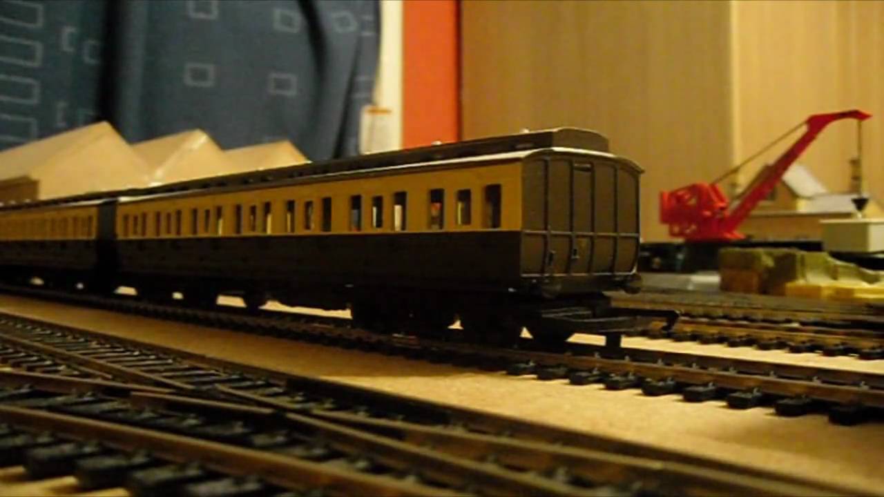 Bachmann '3440 City Of Truro' - YouTube