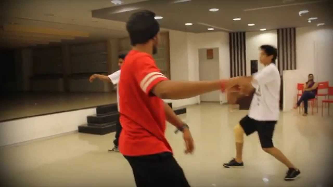 Hooligans Dance crew, Rap-hop on Honey singh/ Bhoothnath..!! - YouTube