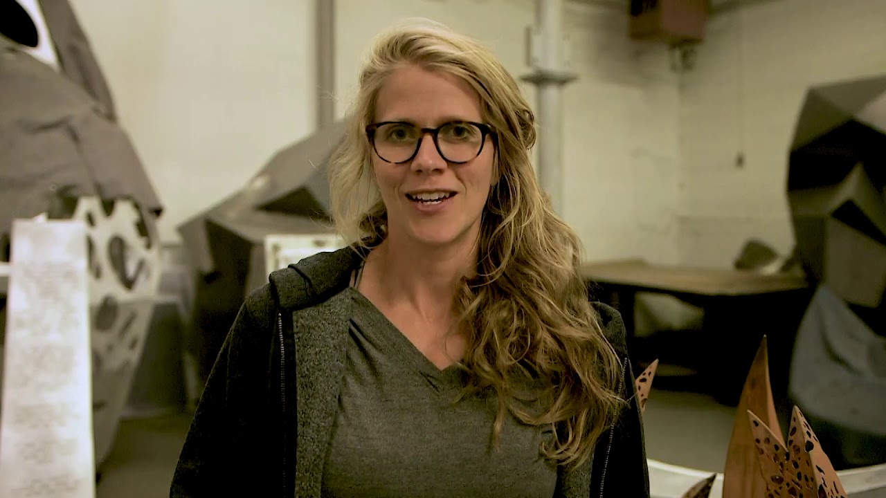 Vida Art Sculpture - YouTube