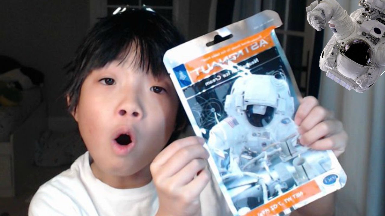 EATING ICE CREAM FROM SPACE! - YouTube